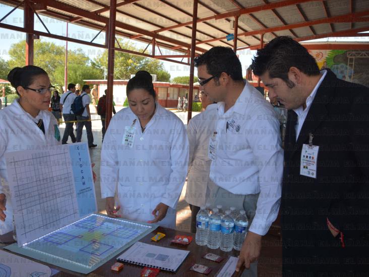 Presentan 70 prototipos tecnológicos en Cbtis 7