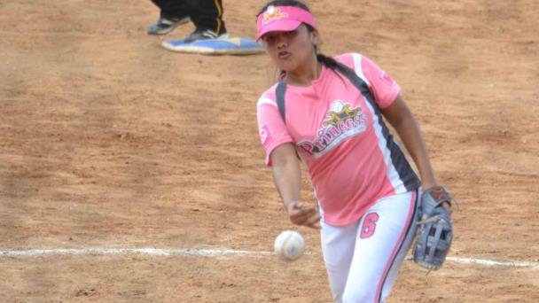 Van Princess por trofeo de playoffs