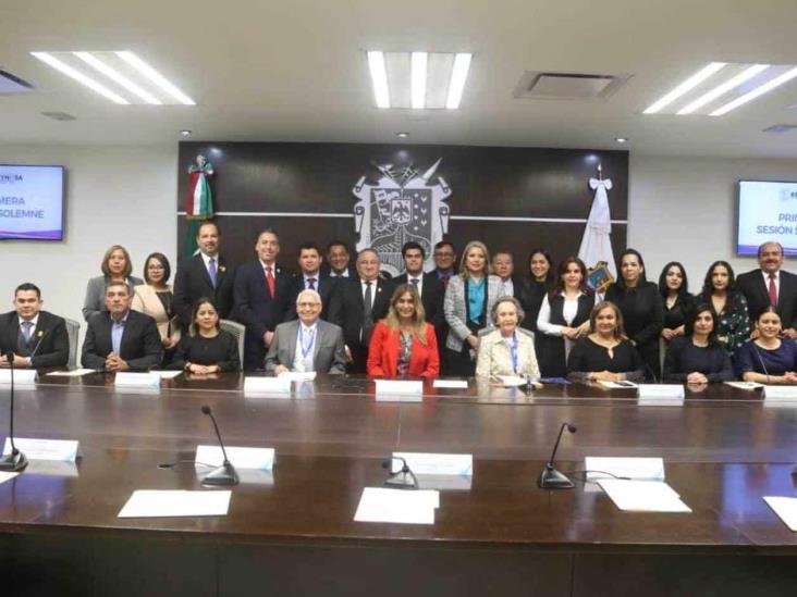 Entregan medalla ‘Ing. Marte R. Gómez’