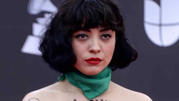 Inspira protesta de Mon Laferte por Chile