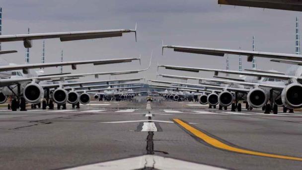 Trump acuerda un rescate con las aerolíneas de Estados Unidos