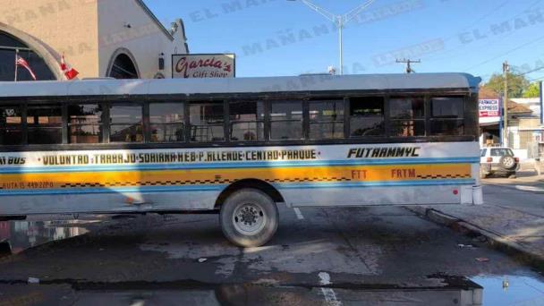 Siguen bloqueos en Matamoros; no hay transporte público Siguen bloqueos en Matamoros; no hay transporte público