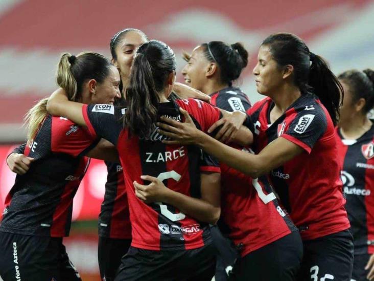 Debuta Atlas femenil con triunfo ante América Debuta Atlas femenil con triunfo ante América