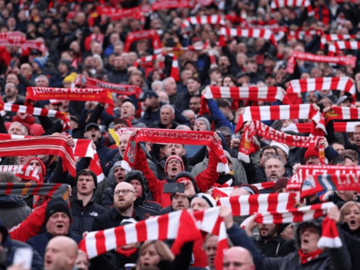 Espectáculo de Masas: Hooligans en Fútbol